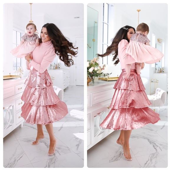 Rachel Parcell | Skirts | Rachel Parcell Tiered Sequin Skirt | Poshmark